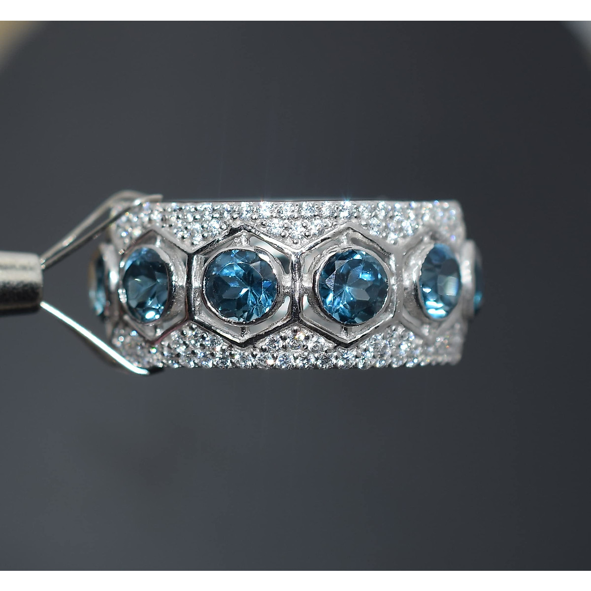 Women's Beautiful Natural Blue Topaz Gemstone Designer Ring 925 Sterling Silver Something blue, Sky blue, Wedding Band, Elegant Eternity Ring For Wedding/Marriage/Fastival/Annyversary (Size:-9)