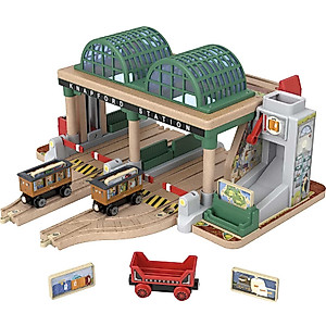 Thomas & Friends Wooden Railway Toy Train Set Knapford Station Passenger Pickup Wood Playset for Preschool Kids Ages 3+ Years