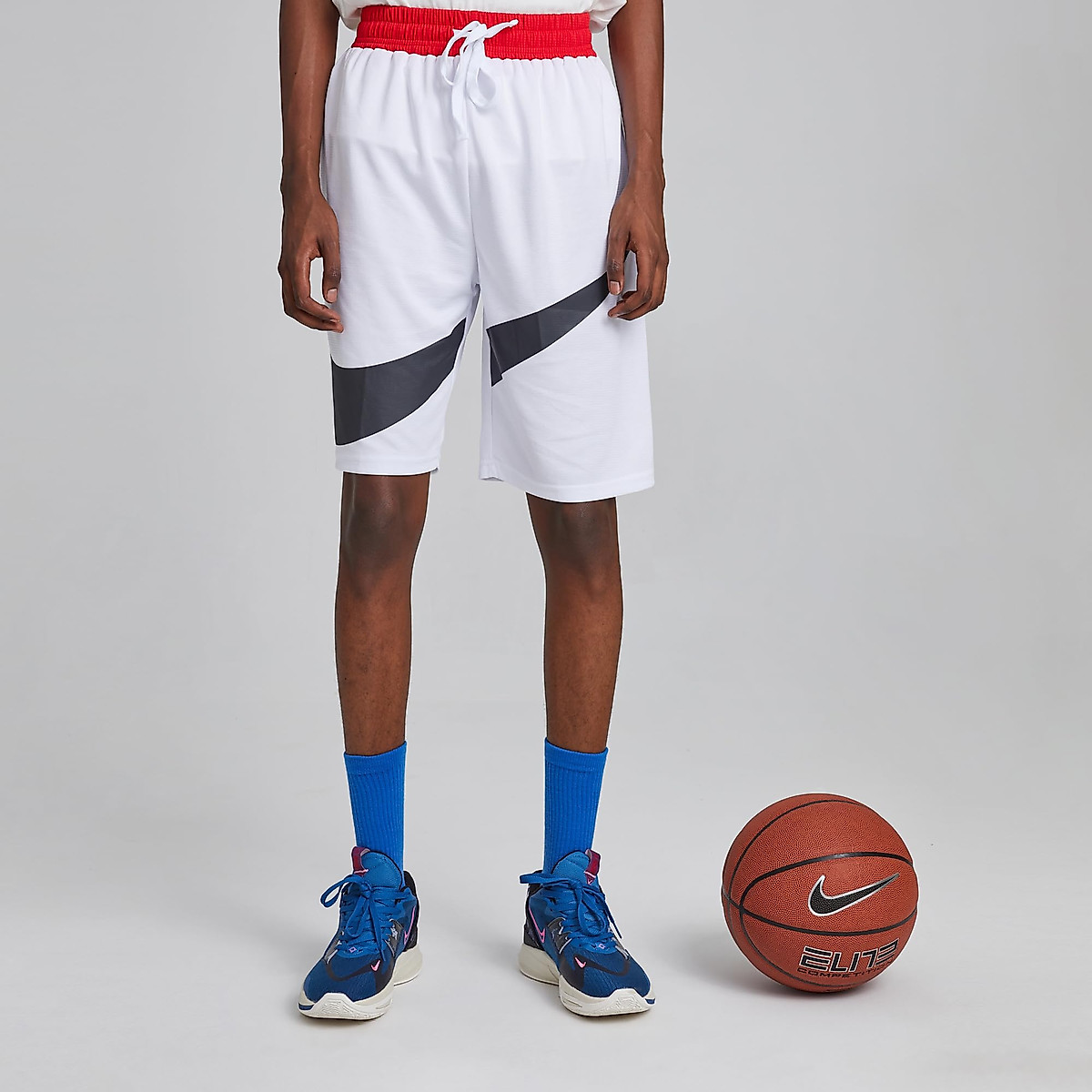 Pawdoer Boys Elite Basketball Crew Socks for Girls Youth Kids, Cushion Performance Athletic Basketball Socks