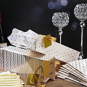 12 Pieces Christmas Wine Gift Bags Kraft Paper Wine Bottle Bags with Handles Tags And Tissue Paper for Birthday Wedding Party Winter Holiday Gift(Black and Gold)