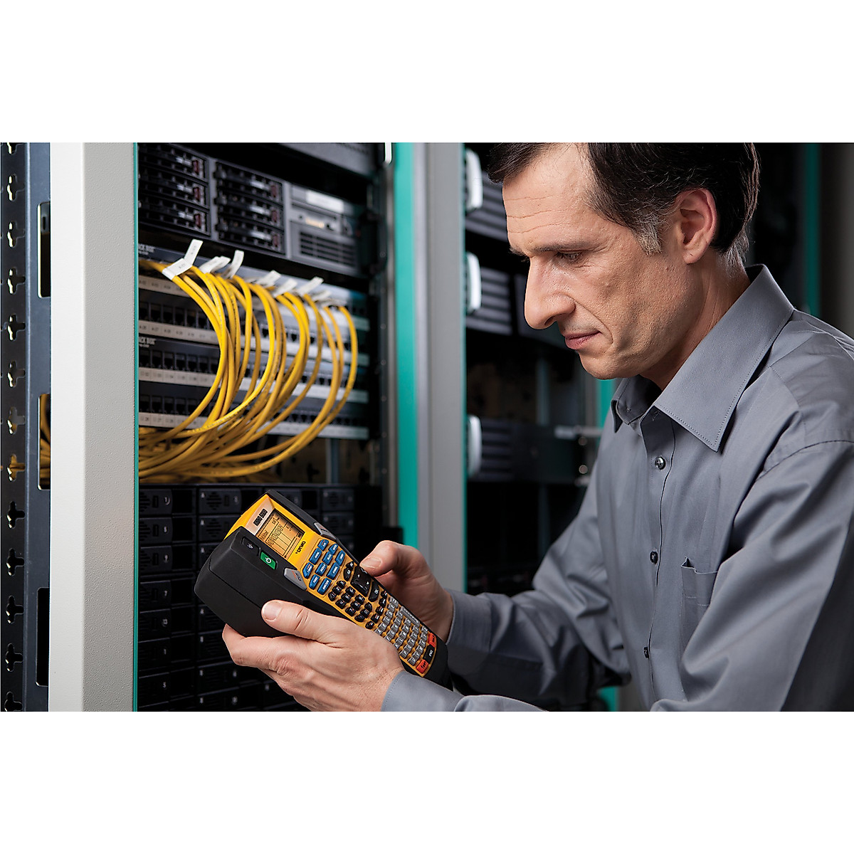 DYMO Rhino Industrial 6000 Label Maker