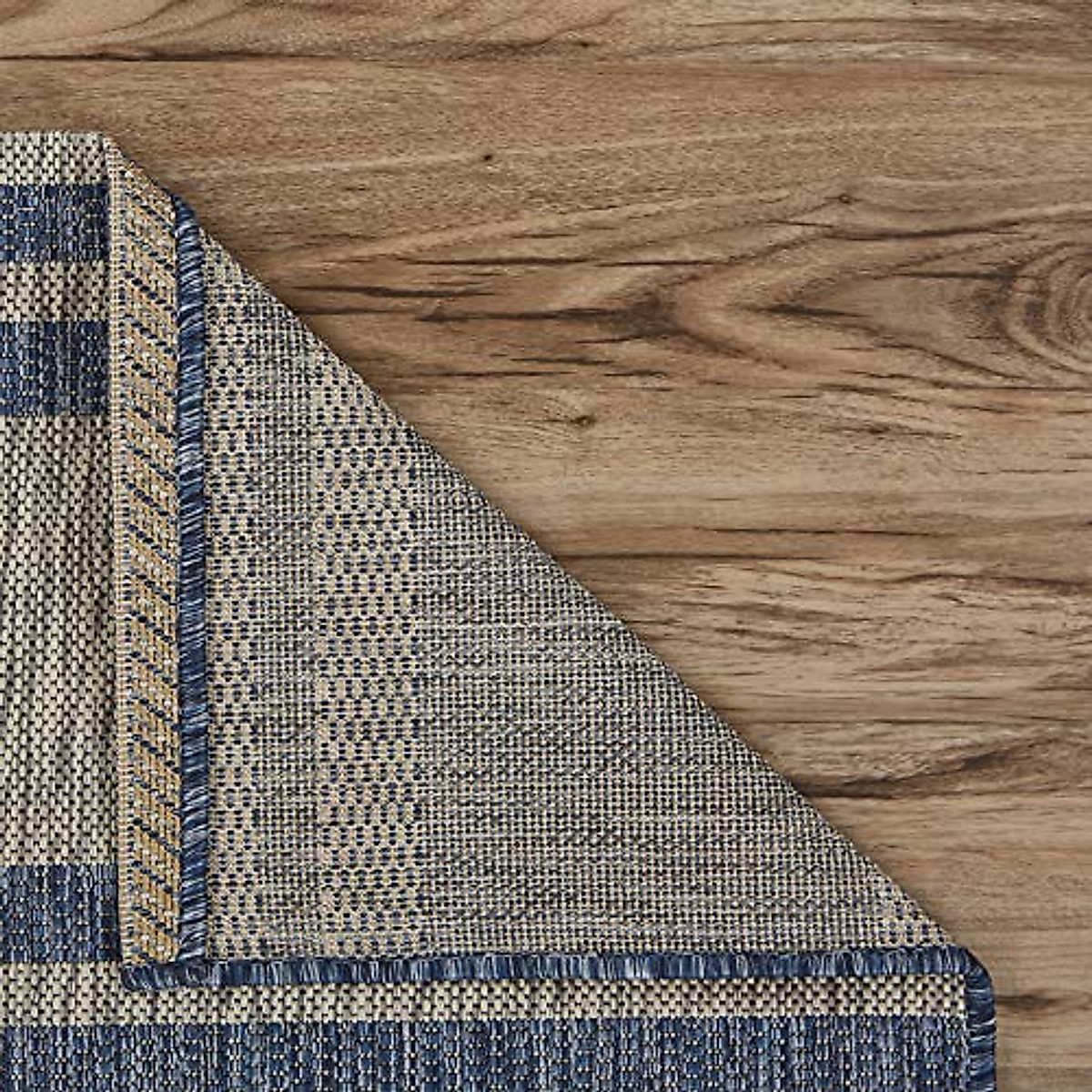 LR Home Captiva Nautical Helm Indoor/Outdoor Area Rug, 5' x 7', Navy/Gray