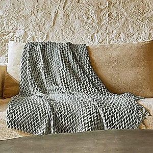 ZonLi Thin Throw Blanket 70"x50" for Couch Light Sage Green and Grey Boho Shawl Blanket Soft Decorative Lightweight Bed Throws with Tassels for Living Room Chair Sofa Travel Bed Throws