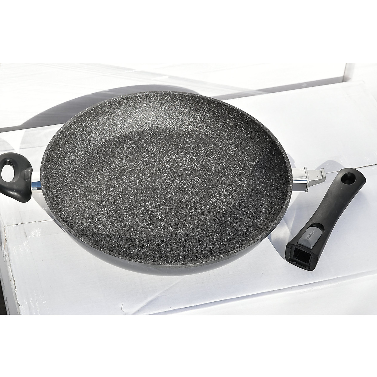 Germany Stoneline Xtreme Series Large 12.8 inch (32cm) Fry Pan with Lid, Non-stick, Non-Toxic Stone Coating Cookware - Top of the line model, better taste food, induction ready