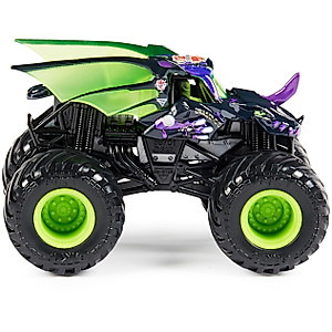 Monster Jam, Official Bakugan Dragonoid Vs. Batman Die-Cast Monster Trucks, 1:64 Scale, Kids Toys for Boys Ages 3 and up
