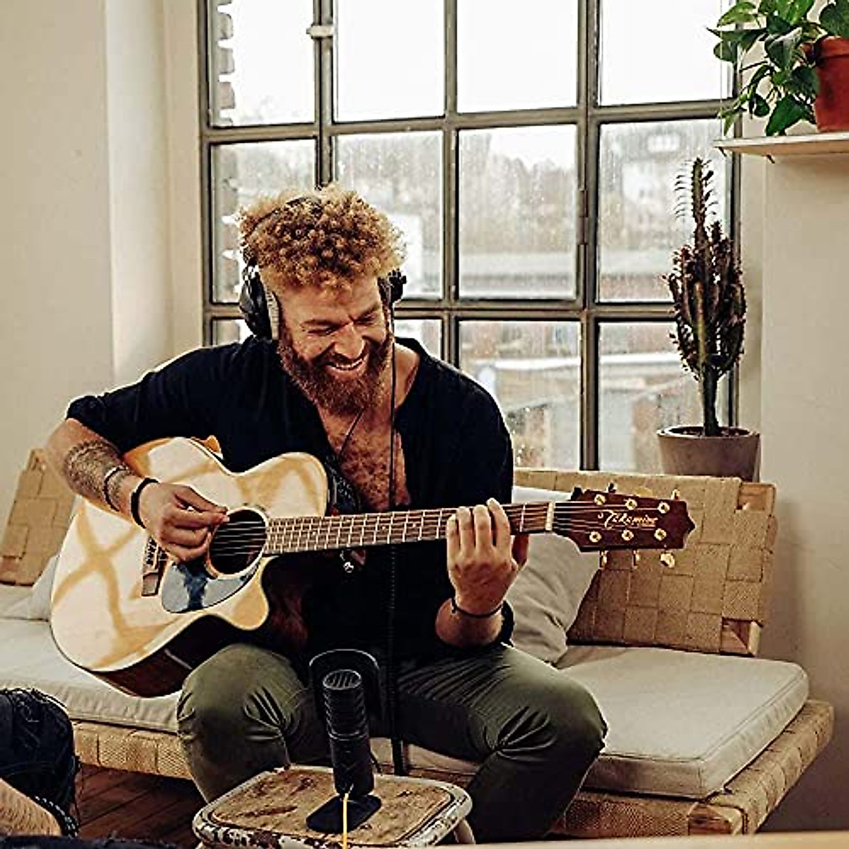 blucoil Beyerdynamic DT 770 PRO 80 Ohm Over-Ear Studio Headphones in Gray. Wired for Professional Recording and Monitoring Bundle 6' 3.5mm Audio Extension Cable, and Slappa Headphone Case