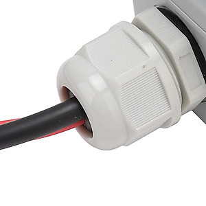 Miniature Circuit Breaker, MCB 2P DC 500V 32A DC Disconnect Switch Solar PV System Isolator with IP65 Distribution Box for Solar Panels Grid System (with Cable and PV Connector)