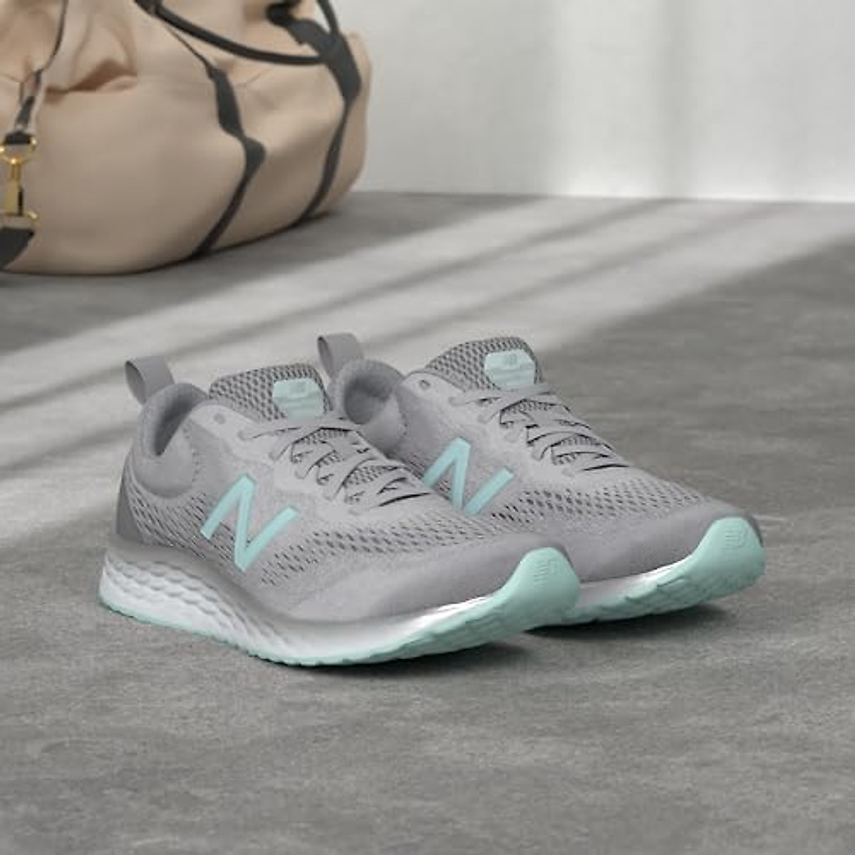 New Balance Women's Fresh Foam Arishi V3 Running Shoe, Grey/Teal, 7.5
