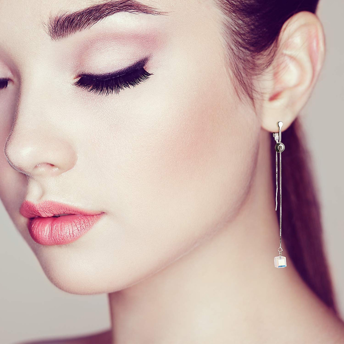 18 Pieces Clip-on Earrings Converter Components with Post for Non-Pierced Ears 3 Colors and Comfort Earring Pads