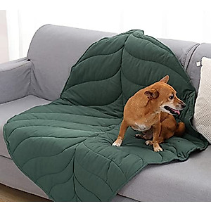 Leaf Shaped Cotton Dog Blankets for Small Medium Large Dogs, 56.3''x42.1'' Pet Mat for Dog Bed, Machine Washable Christmas Puppy Blanket for Couch Protection, Soft Throw Pad for Car