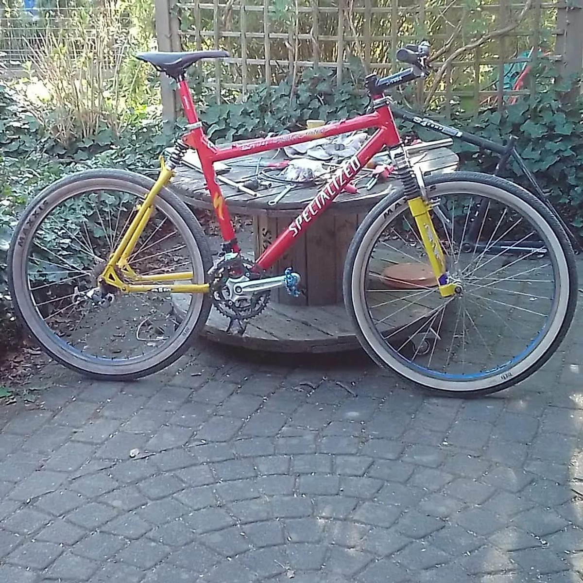 Bynccea Bike Seat Post 27.2mm 30.9mm 31.6mm Bicycle SeatPost 400mm for Mountain Bike Road Bikes MTB BMX