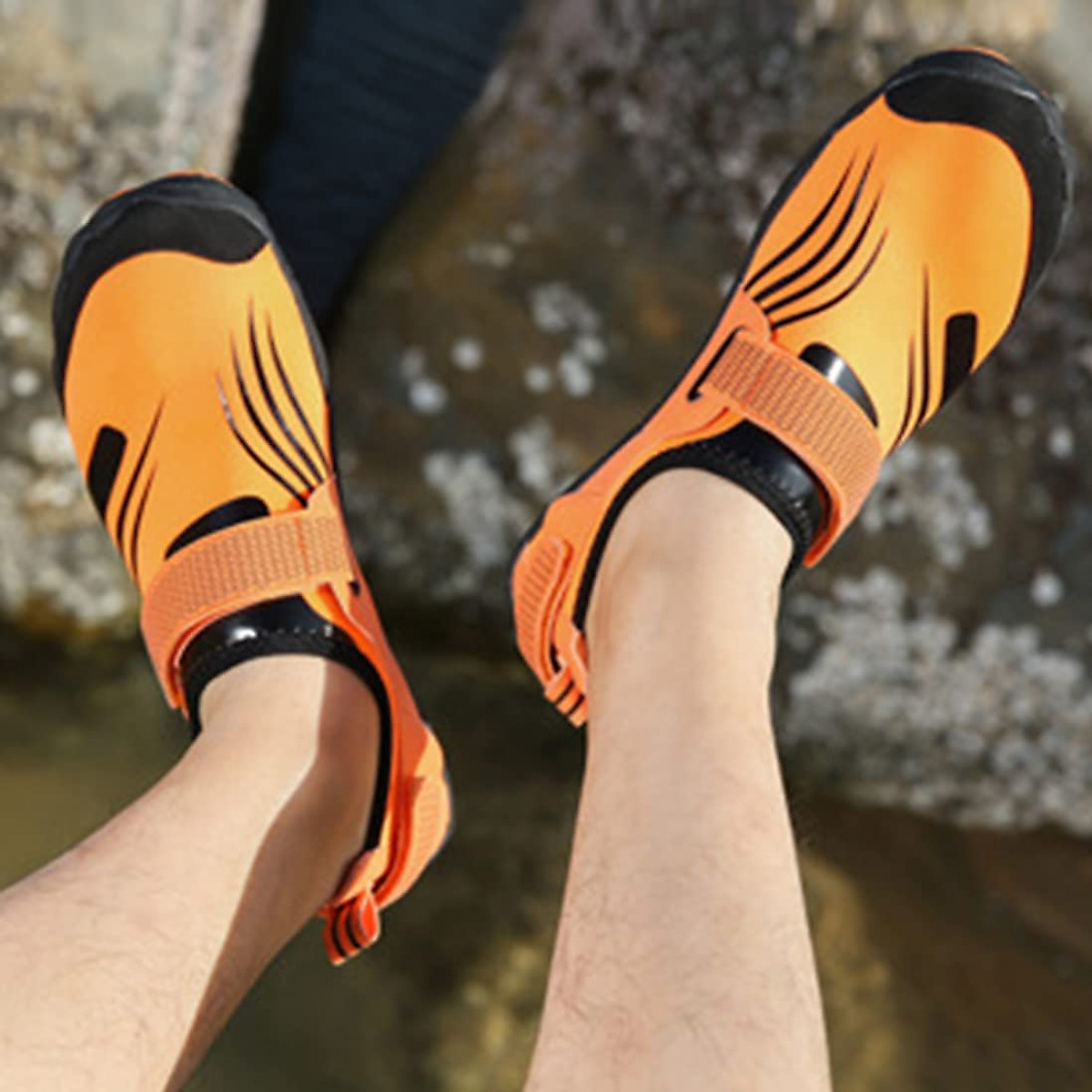 Unsex Water Sports Shoes Slip-on Quick Dry Aqua Swim Beach Shoes Lightweight Toe Protection Athletic Fashion Anti Slip Sneakers