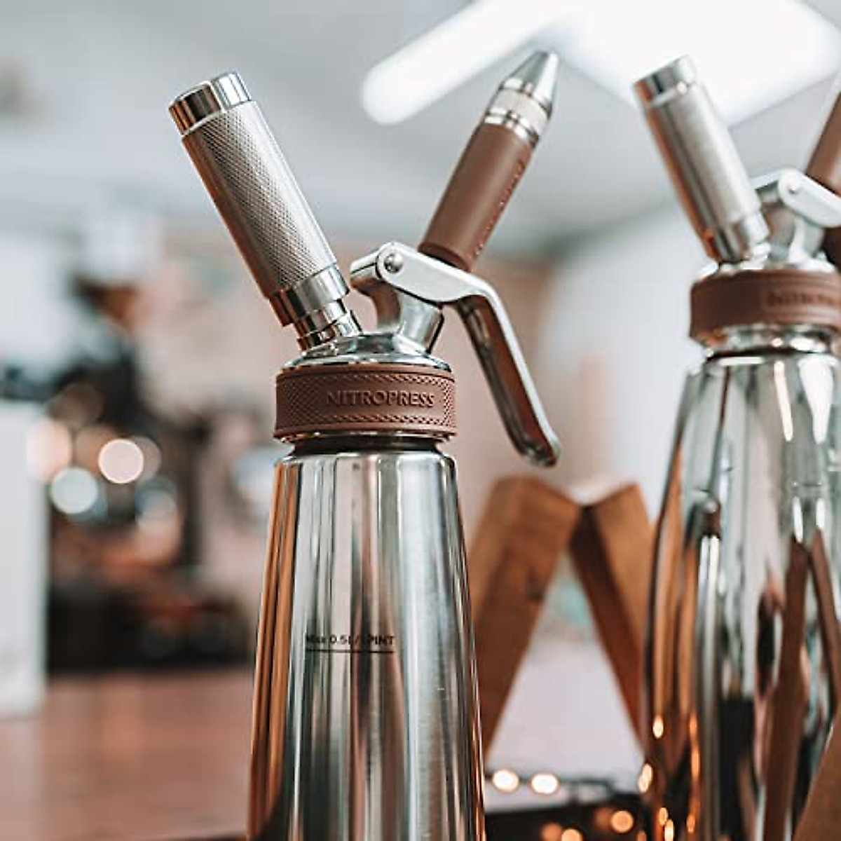 Hatfields London NitroPress Nitro Cold Brew Maker And Dispenser, Nitrogen Infuser, Cold Brew Kit with 10 Nitrogen Cartridges