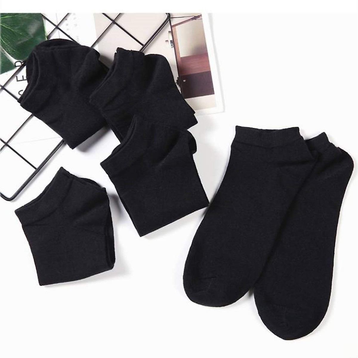 JAMEGIO Janegio 18 Pairs Kids' Black Ankle Socks Low Cut Half Cushion Sport Ankle Socks Boys Girls(6-8 Years)