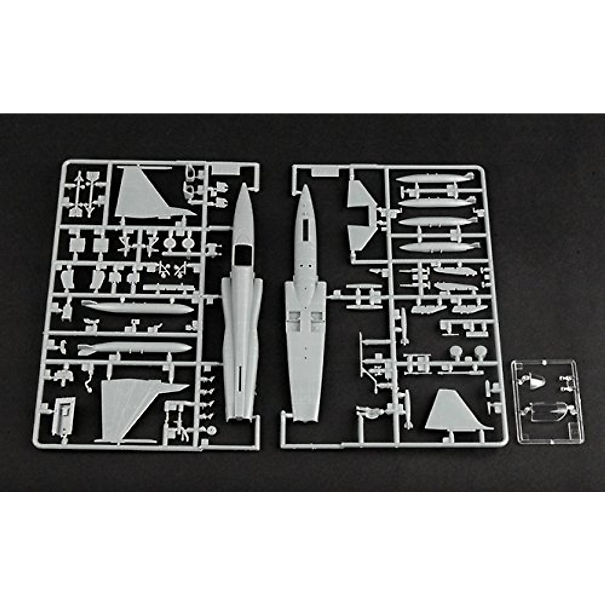 Hobby Boss F-5E Tiger II Fighter Airplane Model Building Kit
