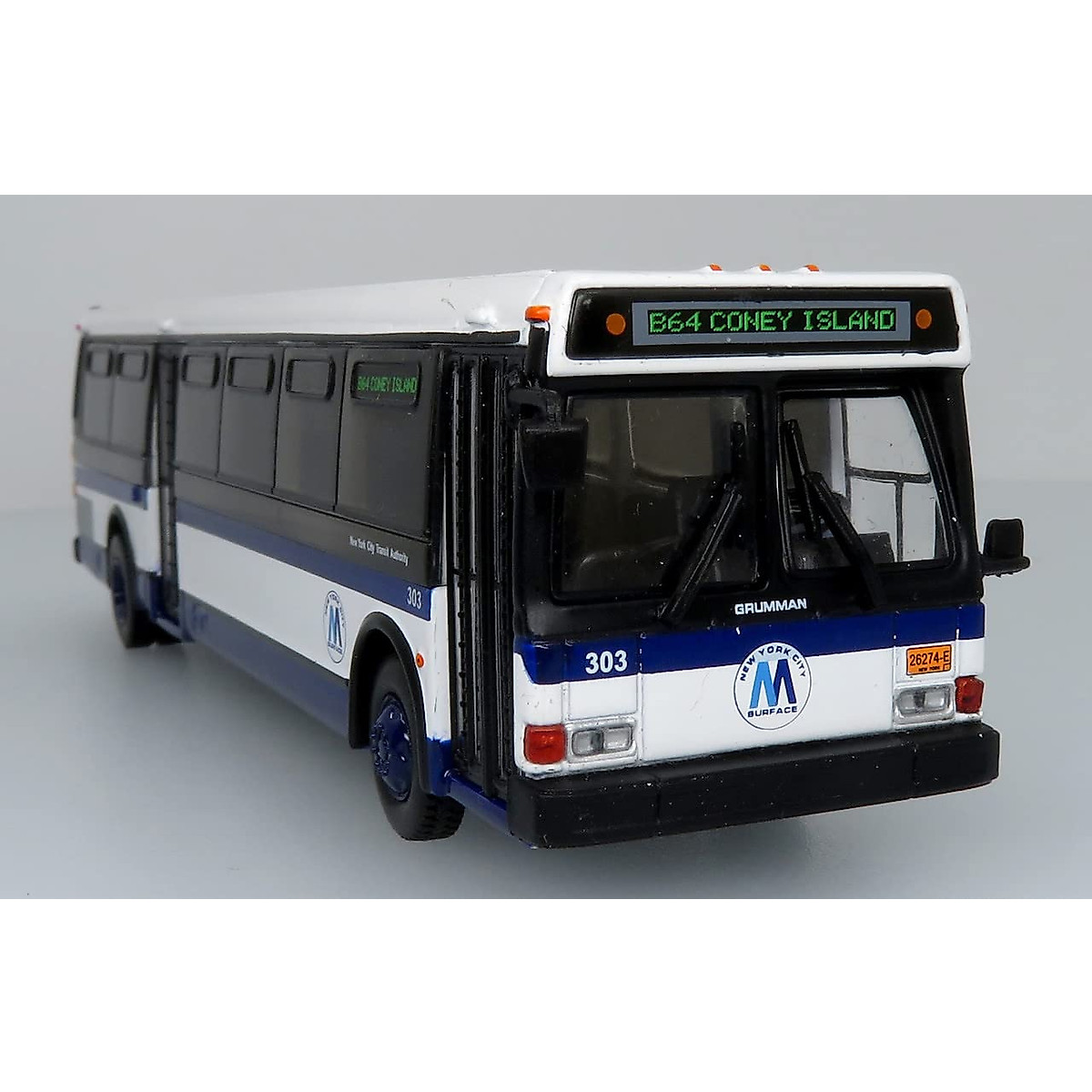 Grumman 870 Transit Bus-New York City Transit Iconic Replicas 1/87 Scale New in The Box 5" Long