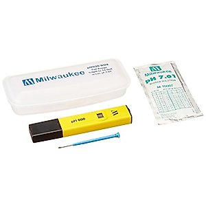 Milwaukee Instruments PH600BOX pH600 Economic Pocket Sized pH Temperature Meter with Protective Case and 7.01 Ca