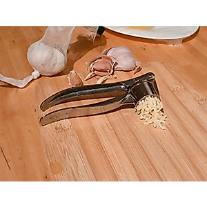 Garlic Press Mincer Ginger Crusher Squeezer Heavy Duty Metal Garlic Presser Chopper Slicer (Classic)