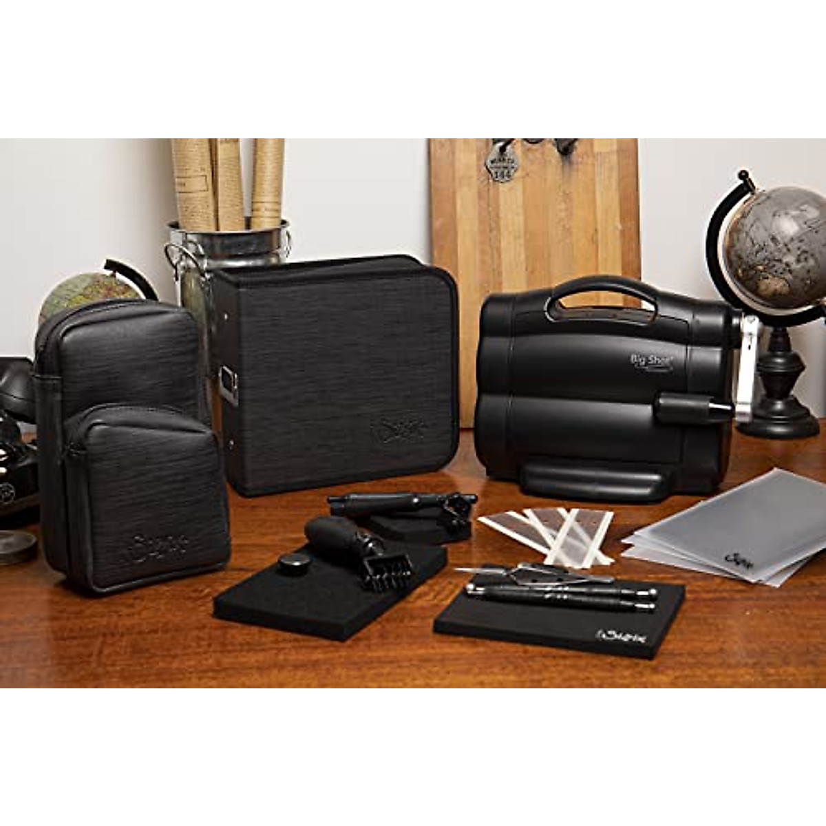 Sizzix Tim Holtz Die Brush & Magnetic Die Pick Tool Kit 665303 – Papercraft & Scrapbooking Intricate Die Paper Remover Set (Black)