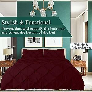 EGYLIN Pinch Pleated Pintuck Duvet Cover 3 Piece Set with Zipper Closure. Luxuriously Soft 100% Cotton with Textured Pintuck Pleats and Corner Ties (Oversized Queen (100x100),Wine)