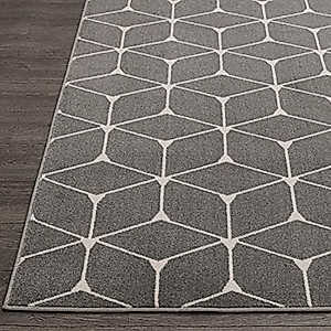 LOOMAKNOTI Tecopa Shamid 8' x 10' Grey Geometric Indoor/Outdoor Area Rug