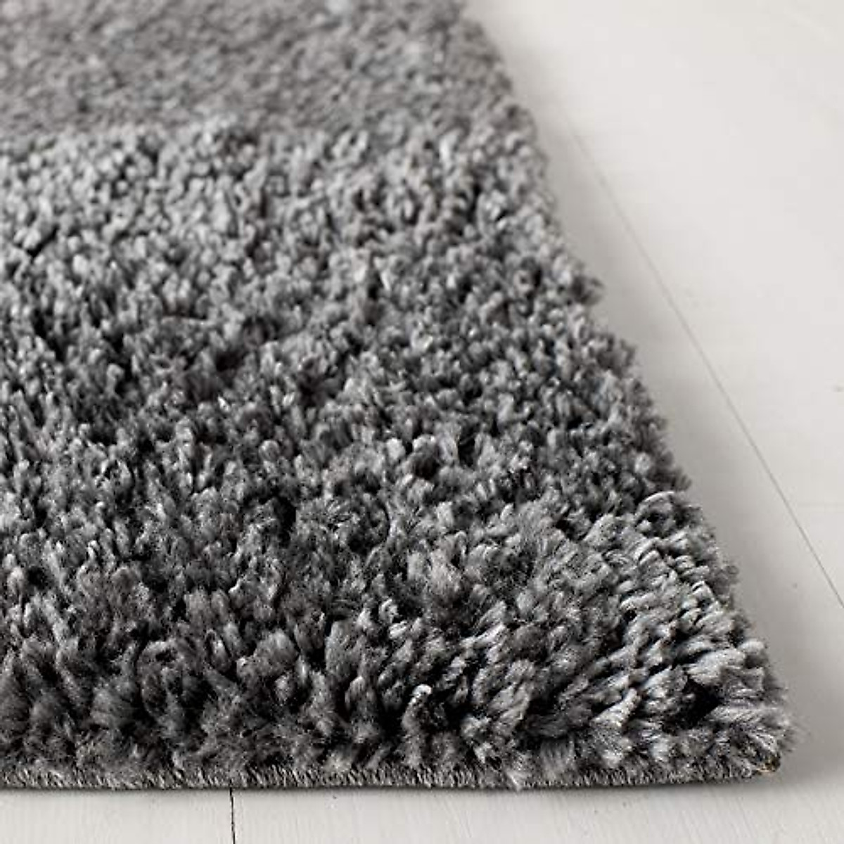SAFAVIEH August Shag Collection 4' Square Grey AUG900F Solid 1.2-inch Thick Area Rug