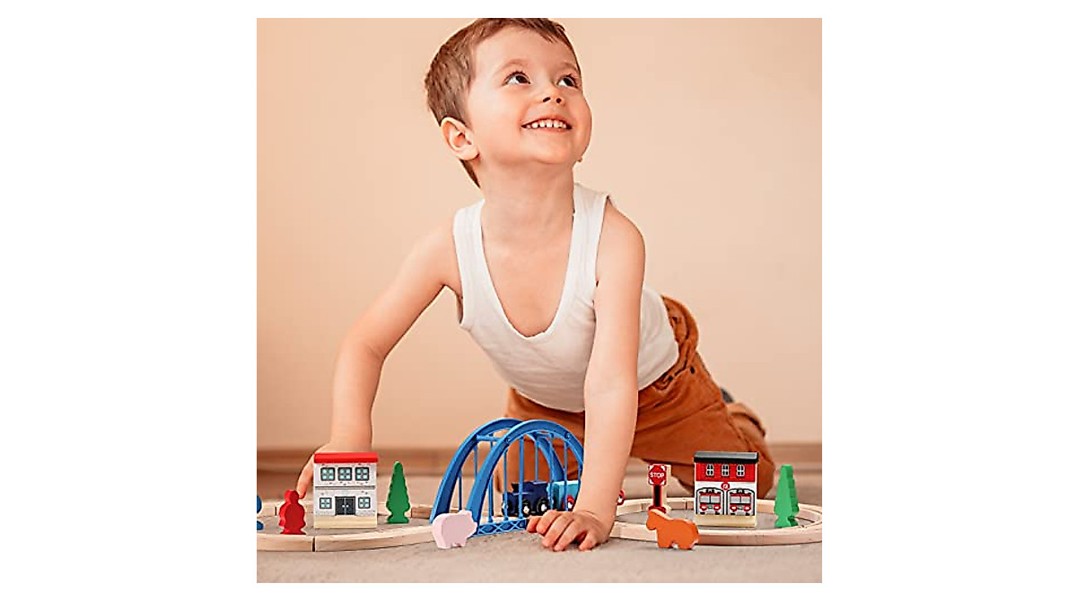 SainSmart Jr. Wooden Train Set 34pcs - Compatible with Brio & Thomas