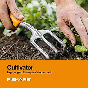 Fiskars 384490-1002 Garden Scratch Tool Set with Shovel, Hand Rake and Spade for Weed Removal, Digging, Gardening, Black/Orange