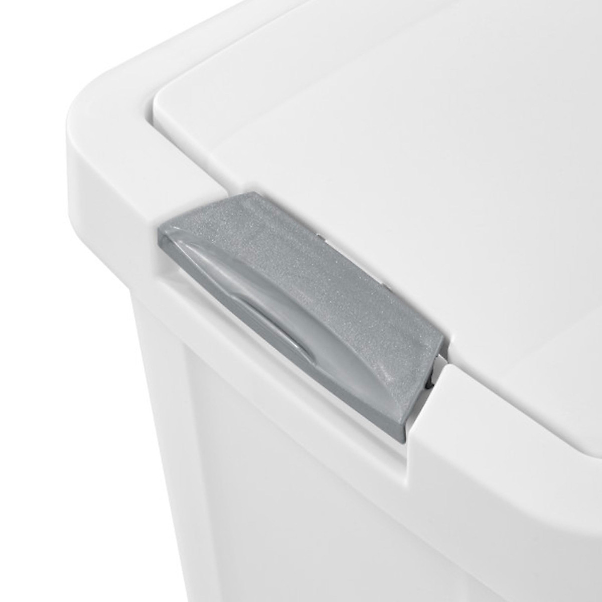Sterilite 10438004 7.5 Gallon TouchTop Wastebasket, White w/ Titanium Latch, 4-Pack