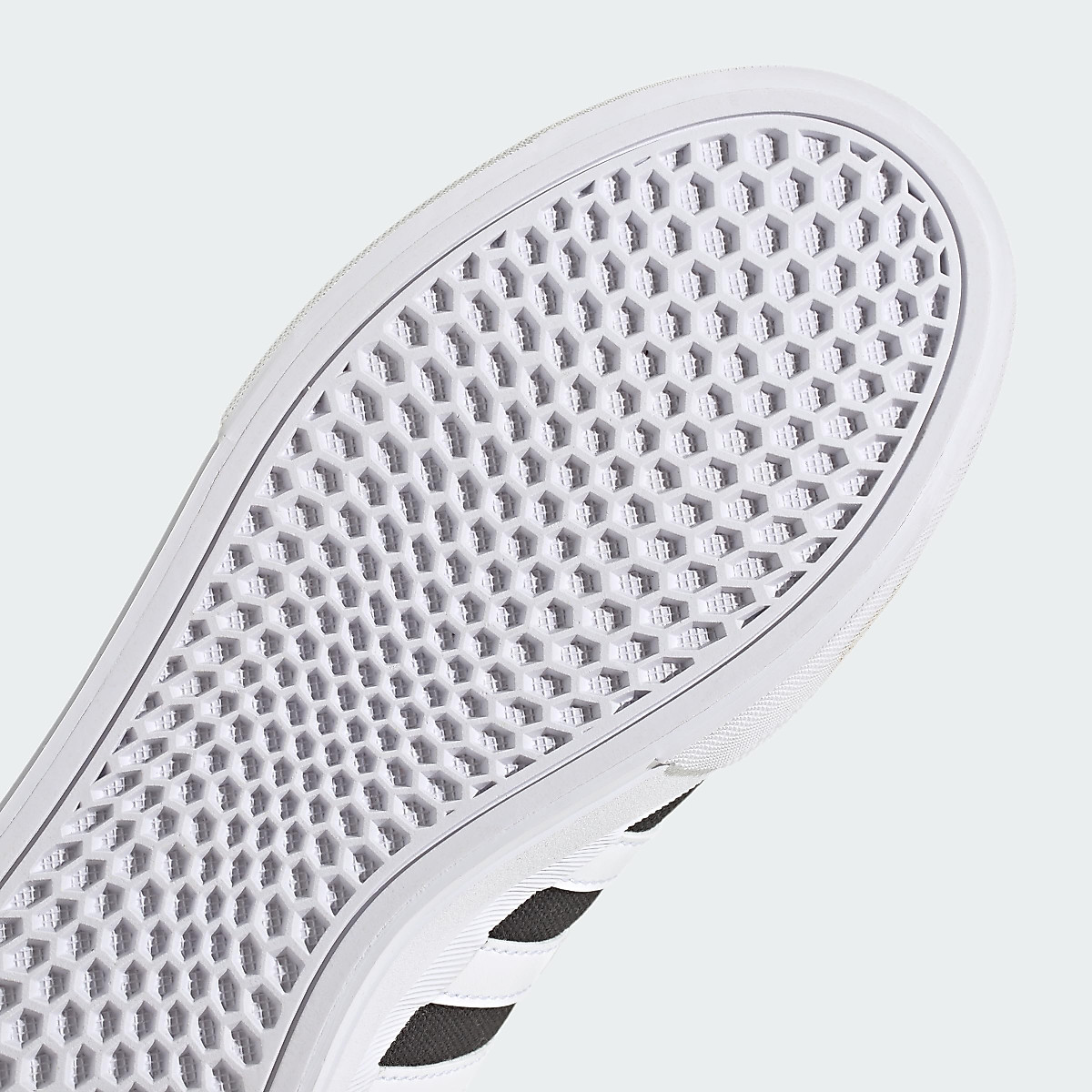 adidas Women's Bravada 2.0 Mid Platform Skate Shoe, Core Black/White/Core Black, 10