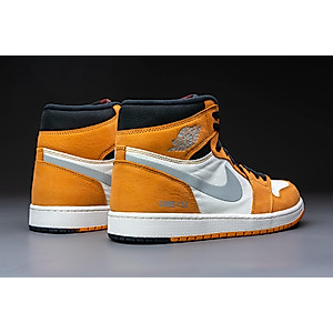 Jordan Mens Air Jordan 1 Element Gore-TEX DB2889 700 Light Curry - Size 9.5