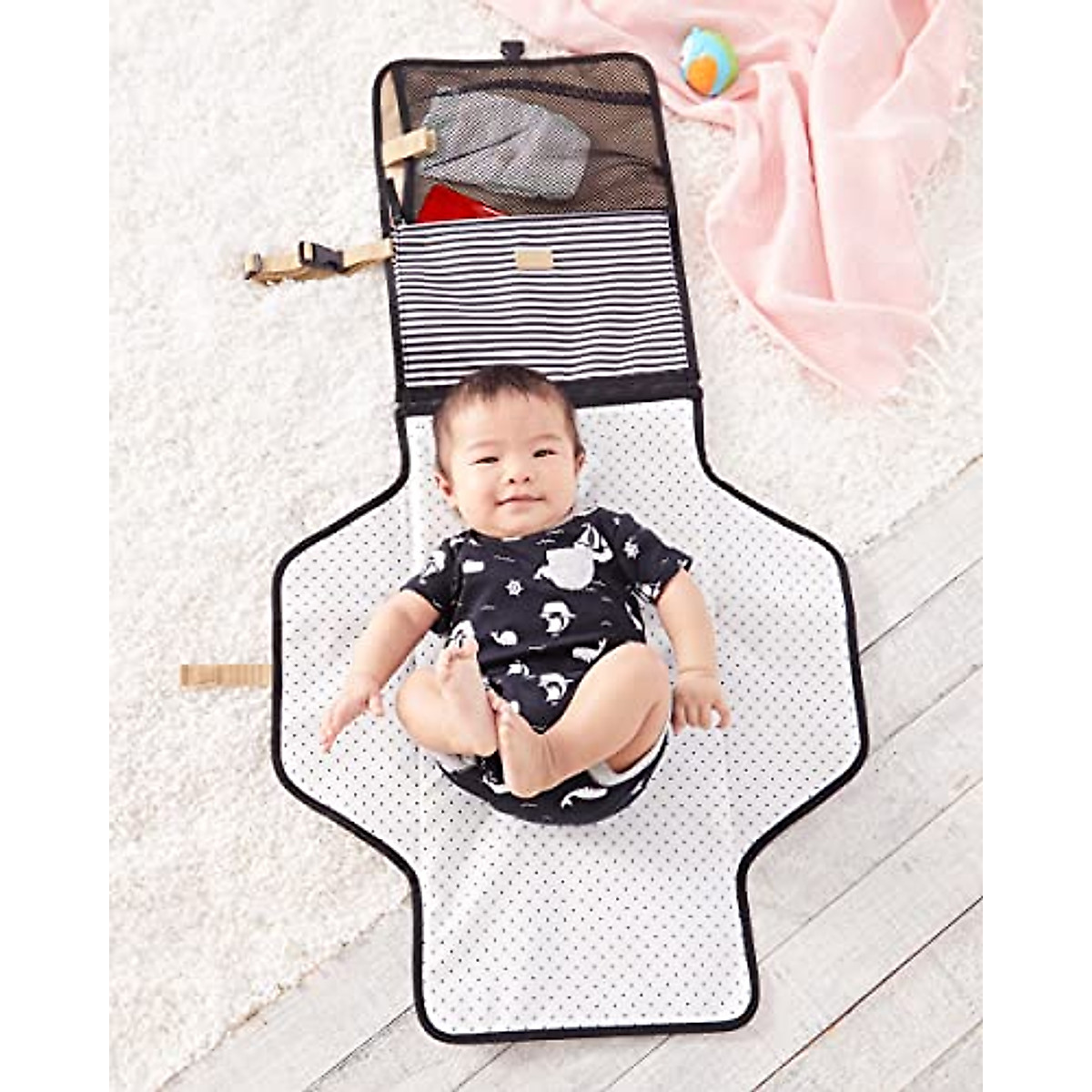 Skip Hop Portable Baby Changing Pad, Pronto, Black & White Stripe