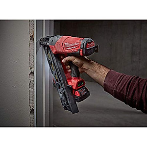 MILWAUKEE ELEC TOOL 2743-21CT 15-Gauge Angled Finish Nailer Kit