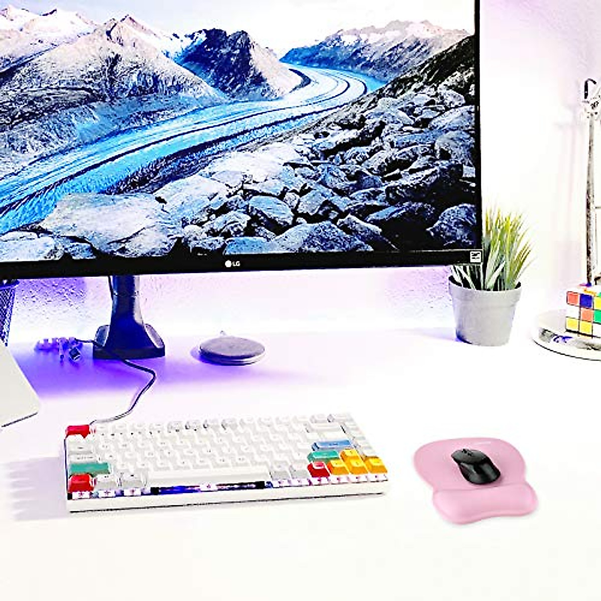 Ergonomic Gaming Mouse Pad with Wrist Support Gel Rest for Laptop at Internet Cafe, Home & Office, Non-Slip Silicone Base Mouse Mat MP04PN - Pink