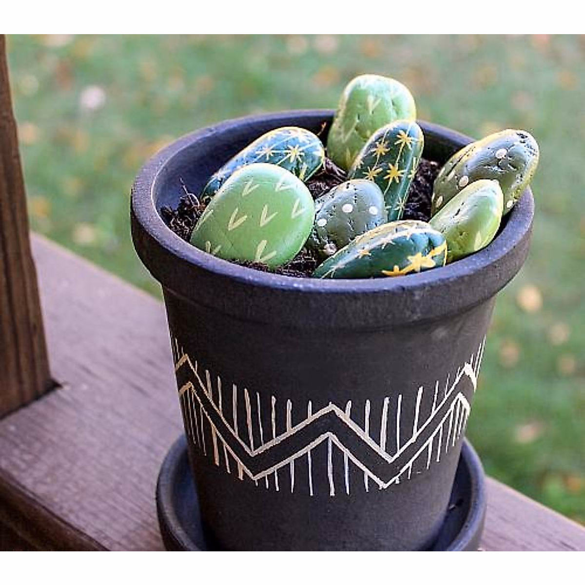 DecoArt DCP46-3 Patio Paint, 2-Ounce, Mistletoe Green