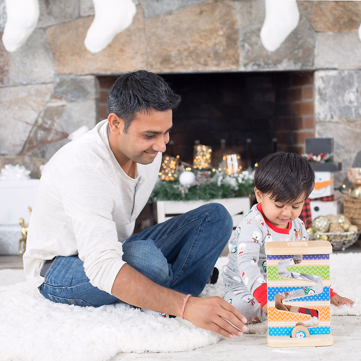 Melissa & Doug First Play Wooden Safari Zig-Zag Tower with 4 Rolling Pieces