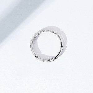 Amazon Essentials Rhodium Plated Sterling Silver Chain Link Band Ring Size 6, Silver