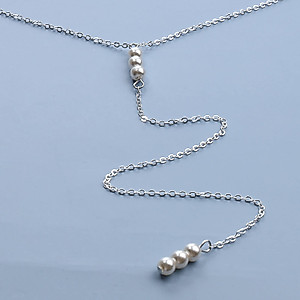 Yheakne Boho Pearl Back Chain Necklace Silver Backdrop Necklace Body Chain Summer Bridal Back Drop Chain Beach Body Jewelry for Women and Girls Gifts (Silver)