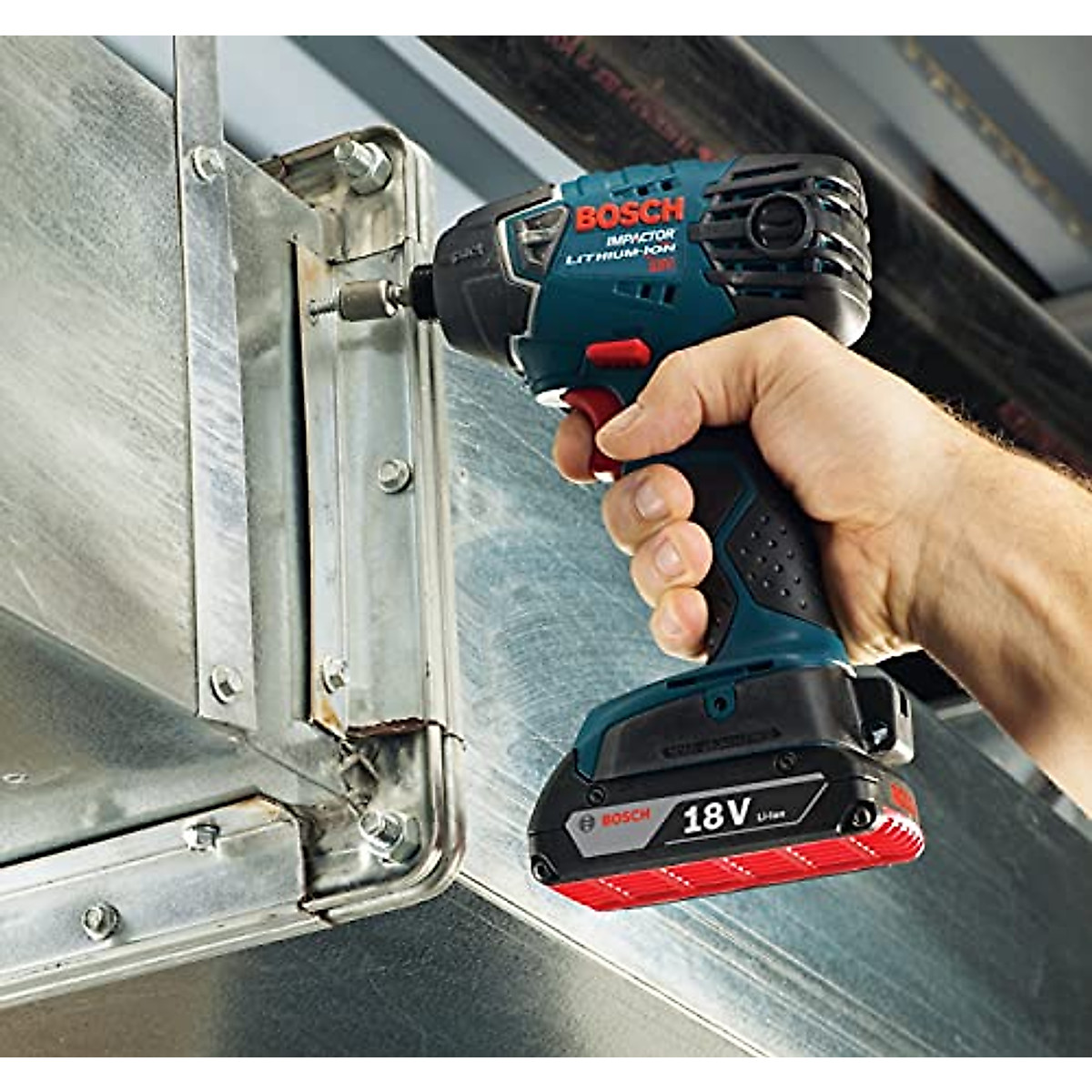 Bosch CLPK232-181 18V 2-Tool Combo Kit (Drill/Driver & Impact Driver) with (2) 2.0 Ah Batteries