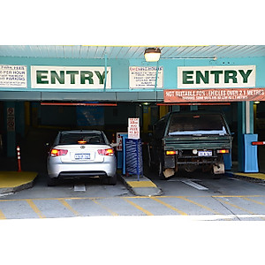 HDView License Plate Camera, 4-in-1 (TVI/CVI/AHD/960H) Bullet Camera, 2.4MP Full HD 1080P Security Camera with IR Night Vision, Long Range 5-50mm Lens Surveillance Camera, WDR, HLC