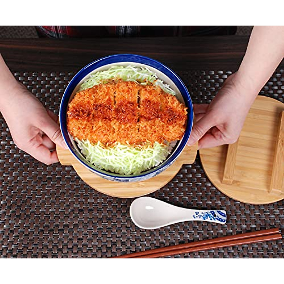 Hinomaru Collection Japanese Kamameshi Style Rice Noodle Bowl with Bamboo Lid Trivet Chopsticks and Porcelain Spoon Bowl Set (Hokusai Wave)