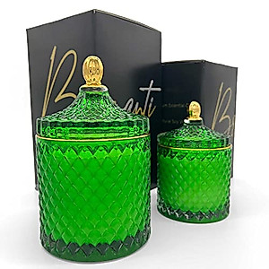 BRIGANTI Soy Candle in Green Glass Jar, Decorative Candles for Home & Office - Vanilla, Buttercream, Cake, Bourbon Strong Scent Throw with Essential Oil Blend (Vanilla Cupcake, 7oz Emerald Green)