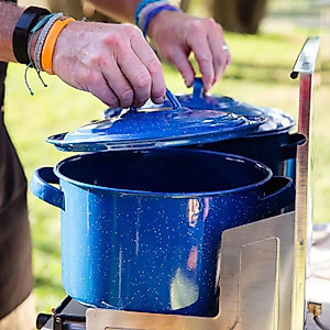 GSI Outdoors Enameled Stock Pot I Gourmet Camping, 5.75 Enamelware Quart Pot