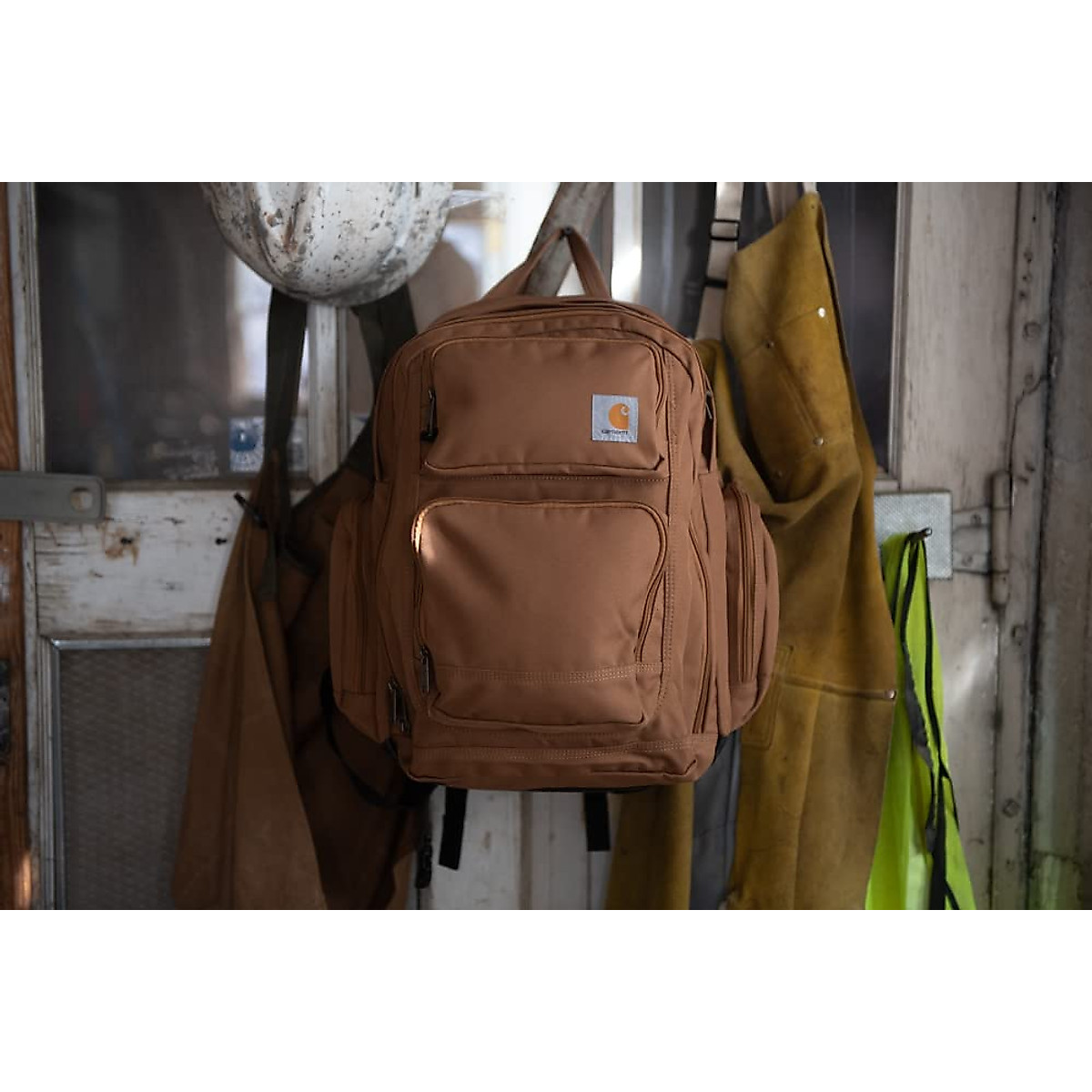 Carhartt 35L Triple-Compartment Backpack Carhartt Brown