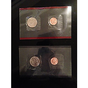 1999 Susan B. Anthony Uncirculated Coin Set P and D