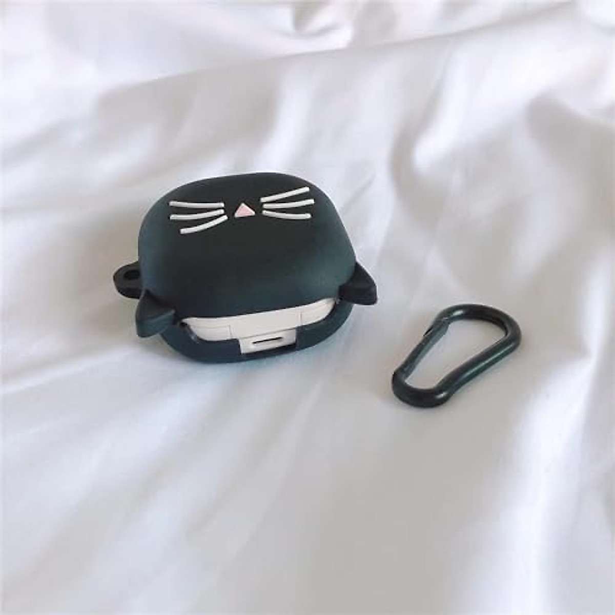 Case for Samsung Galaxy Buds2 Pro & Buds Live(2020)/Buds Pro(2021)/Buds 2 (2022) Charging Box,Cute Cartoons Kawaii Anime Fashion Animal Desig Protective Cover with Keychain (Black)