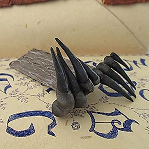 wastreake Thriller Demon Hand Bookmark, Fashionable Devil's Hand Resin Bookmark Horror Halloween Bookmark The Best Gift for Friends Family Book Friends