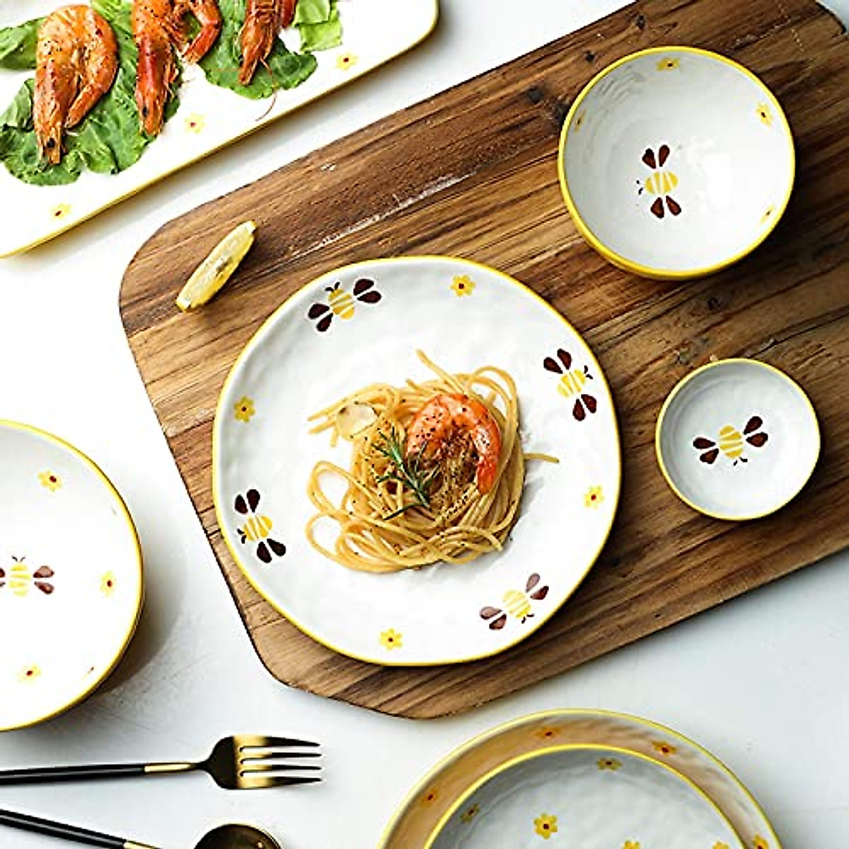 Porcelain Plate and Bowl Set,High-End Dinner Set,Ceramics Dinner Sets, 48 Pieces Cartoon Hand Drawn Bee Pattern Cereal Bowl and Steak Plate Set | Porcelain Dinnerware Set for Family Gathering