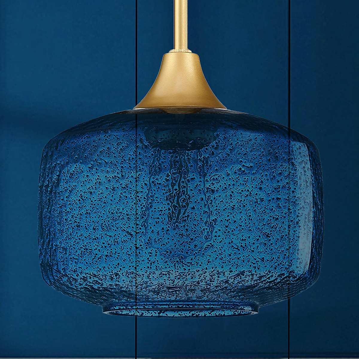 1 Light Hanging Indoor Kitchen Island Pendant Light 7.75" Ancient Seeded Glass Pendant Ceiling Light Fixtures Modern Farmhouse Dinning Over Sink Hallway (Blue Glass, 1 Pack)
