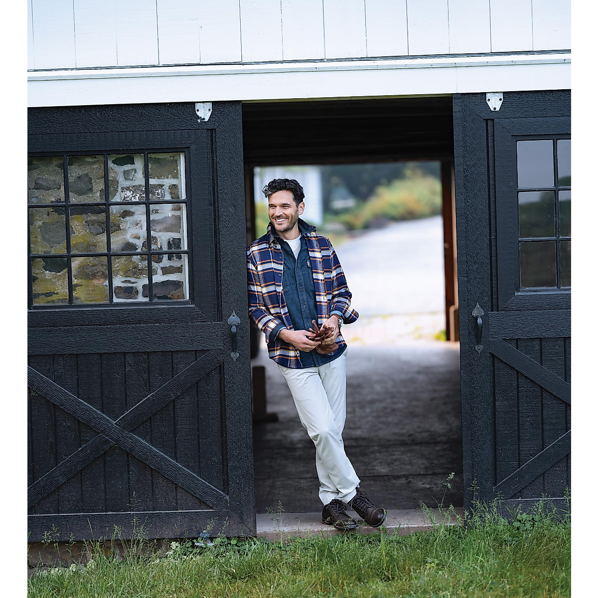 Chaps Men's Solid Mock Rib Casual Crew Socks-3 Pair Pack-Poly Cotton Blend, Brown/Khaki, Shoe Size: 6-12